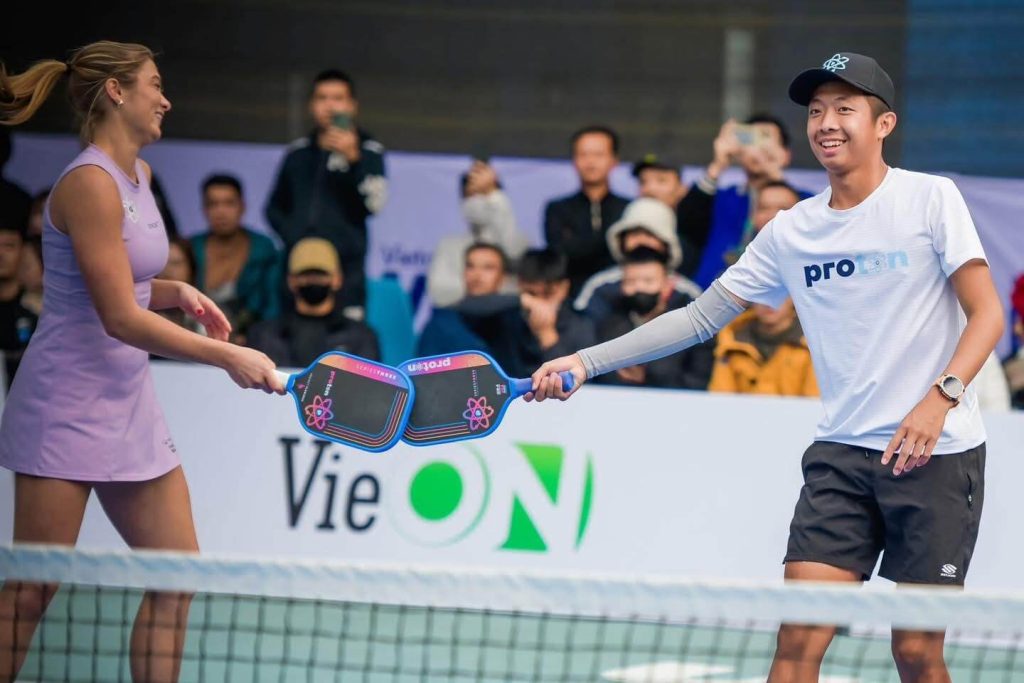 Proton Series 3 Flamingo 15mm – VPV Vợt PickleBall Việt Nam